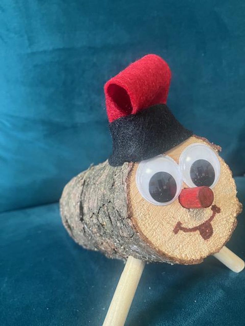 Caga Tio Big Boi - Tio De Nadal - Traditional Catalan Christmas Charm ...