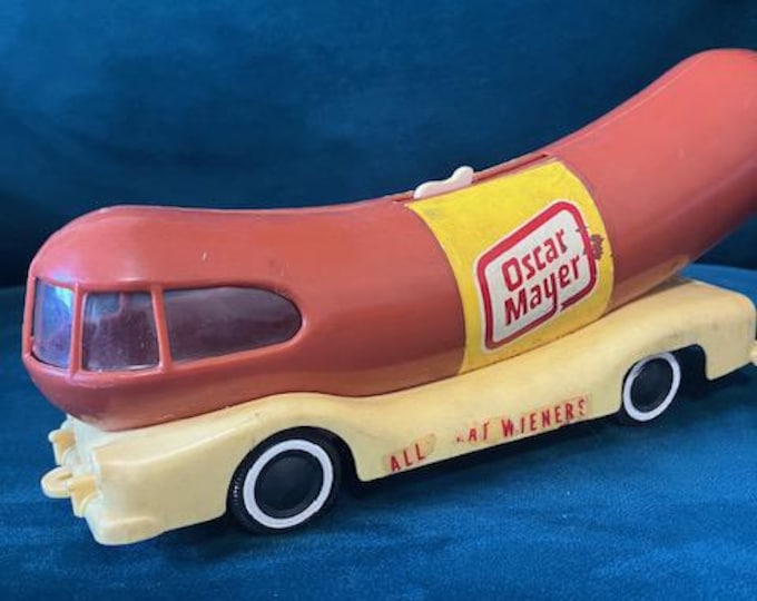Vintage 1960s Oscar Mayer Wienermobile Toy – Plastic & Metal ...