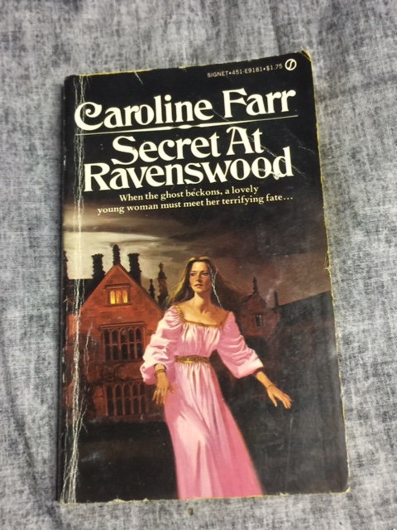 Caroline Farr Secret at Ravenswood Rare Trade Paperback Signet 1980 ...