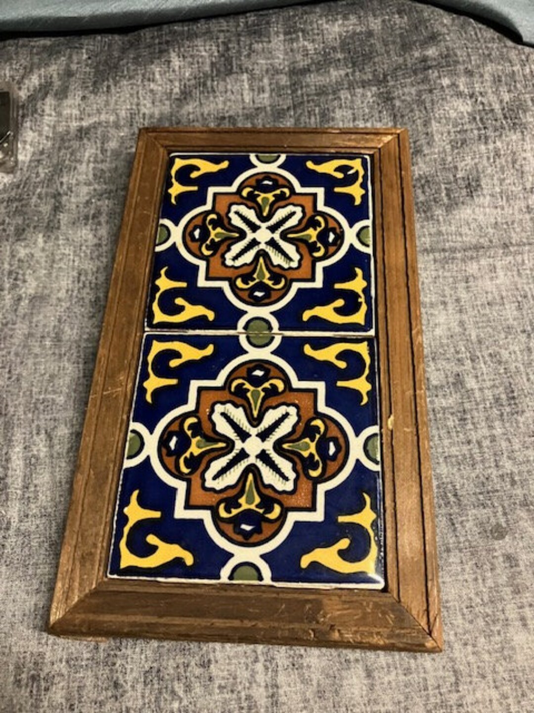 Orion Vintage Double Trivet Ceramic in Wood Frame Orion Monterrey ...