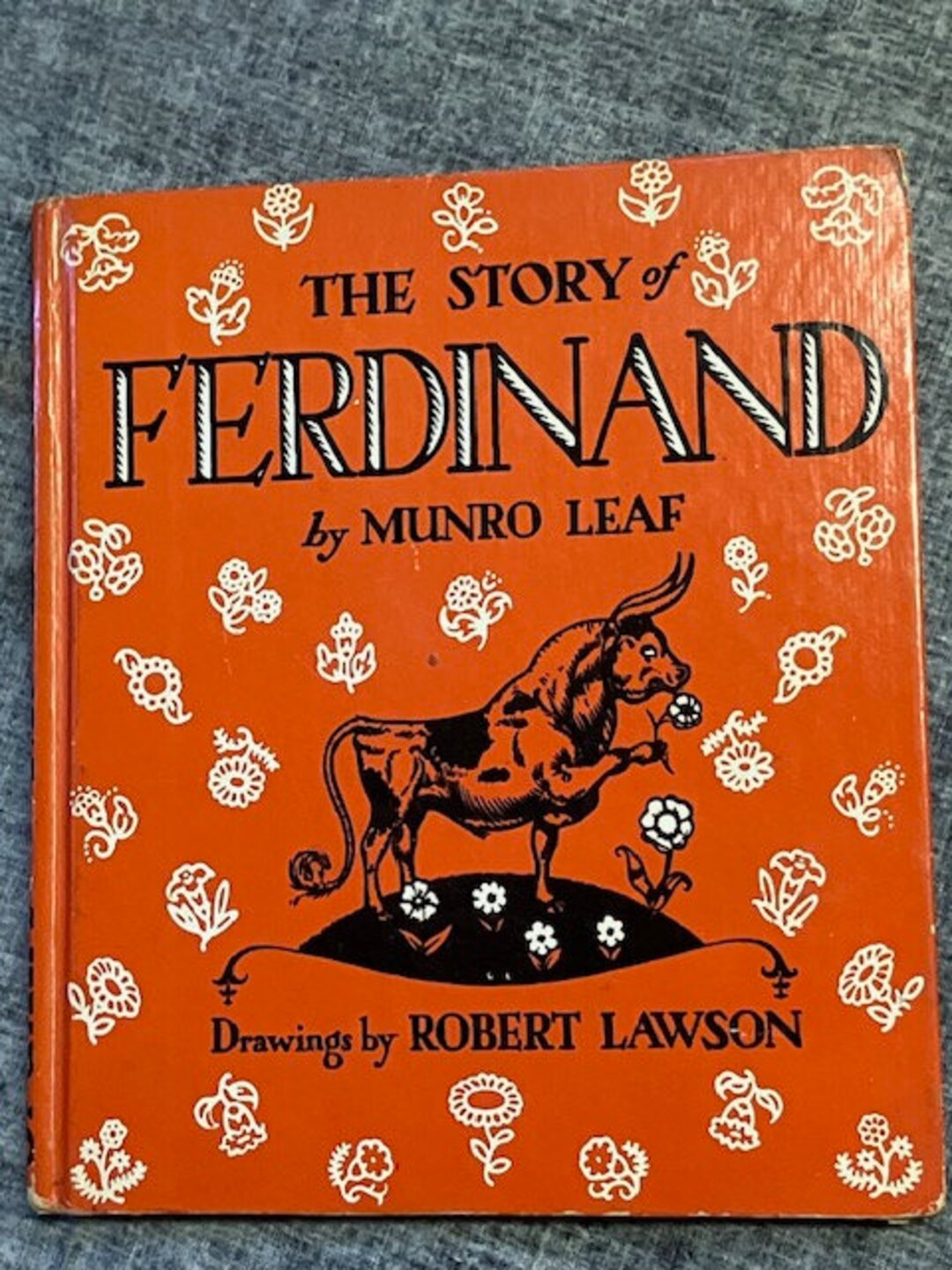 The Story of Ferdinand the Bull Munro Leaf Vintage Edition - Etsy