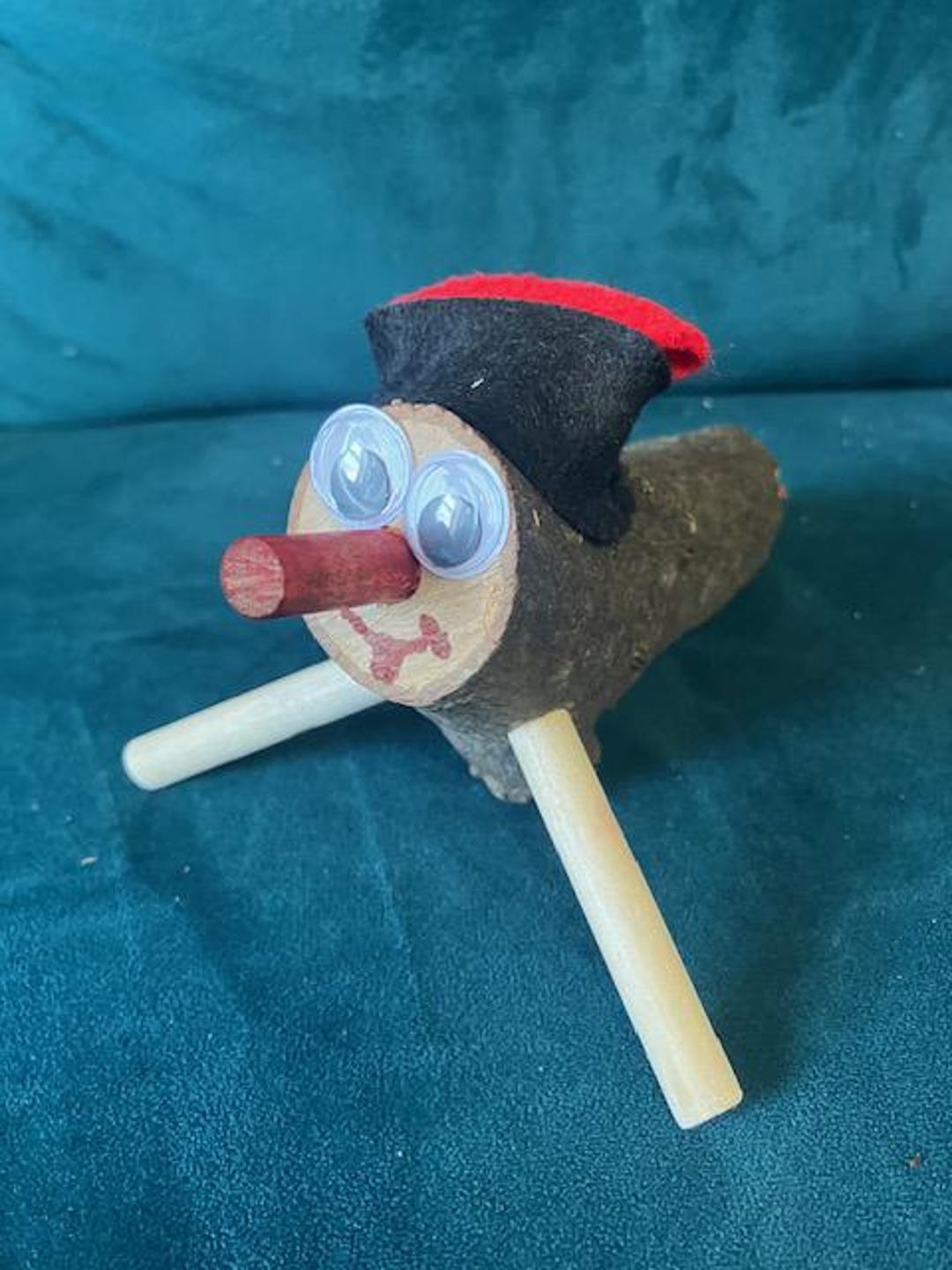 Caga Tio - Tio De Nadal Catalan Christmas Charm Legend of Spain - Etsy