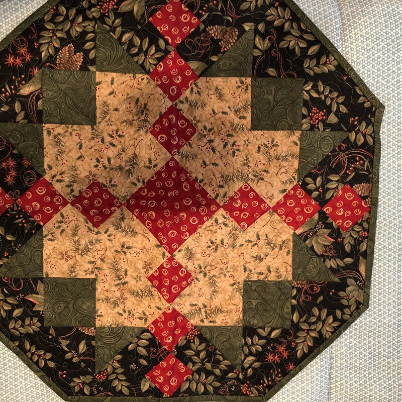 Octagon Table Topper - Etsy