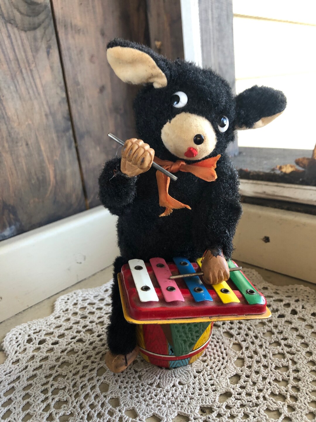 It Works Vintage Wind up Animated Bear Playing the Xylophone - Etsy