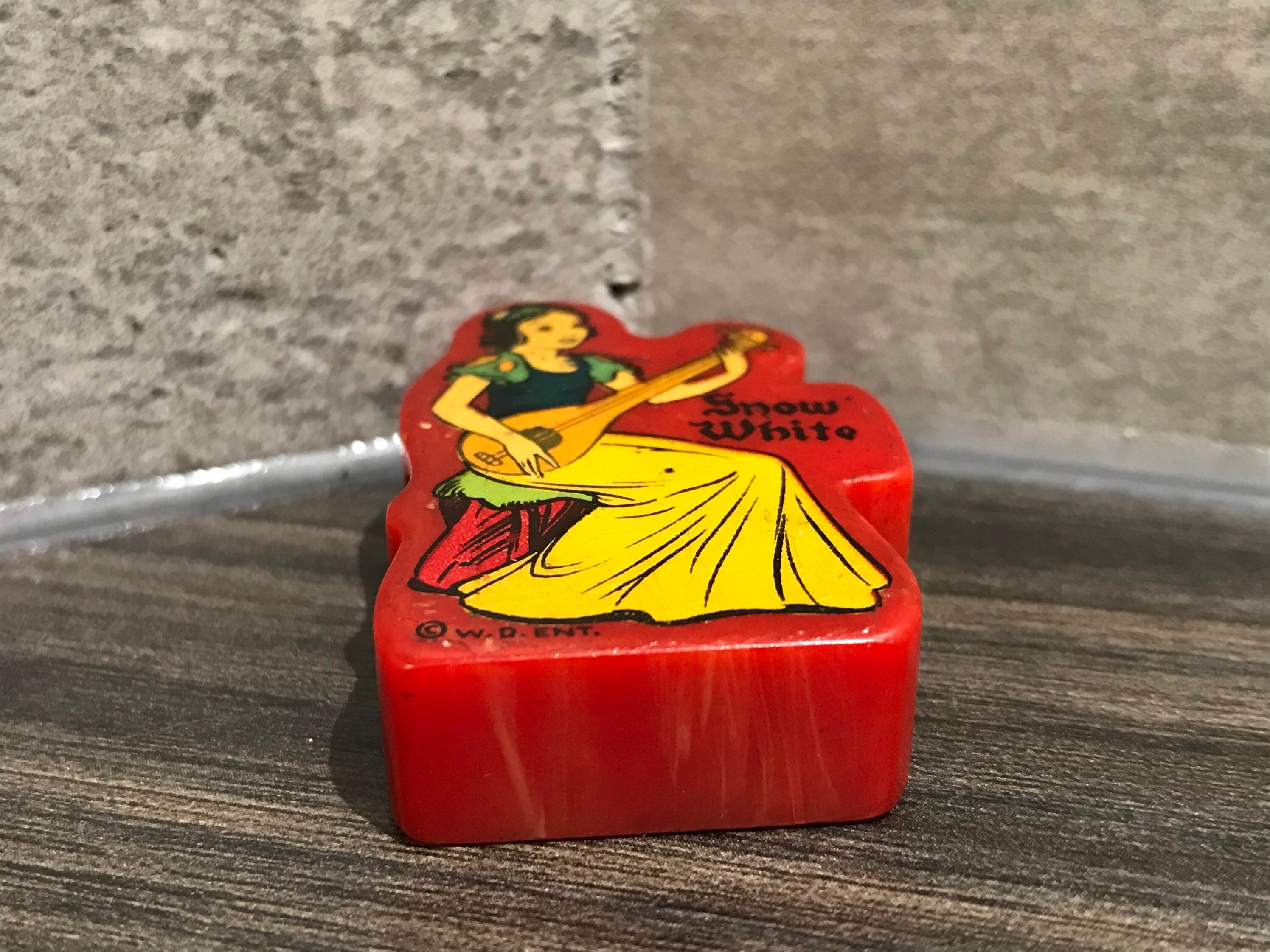 Snow White Bakelite pencil sharpener | Etsy