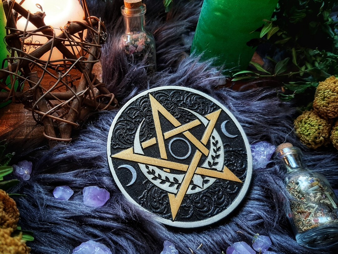 Pentagram Altar Moon Phases - Etsy