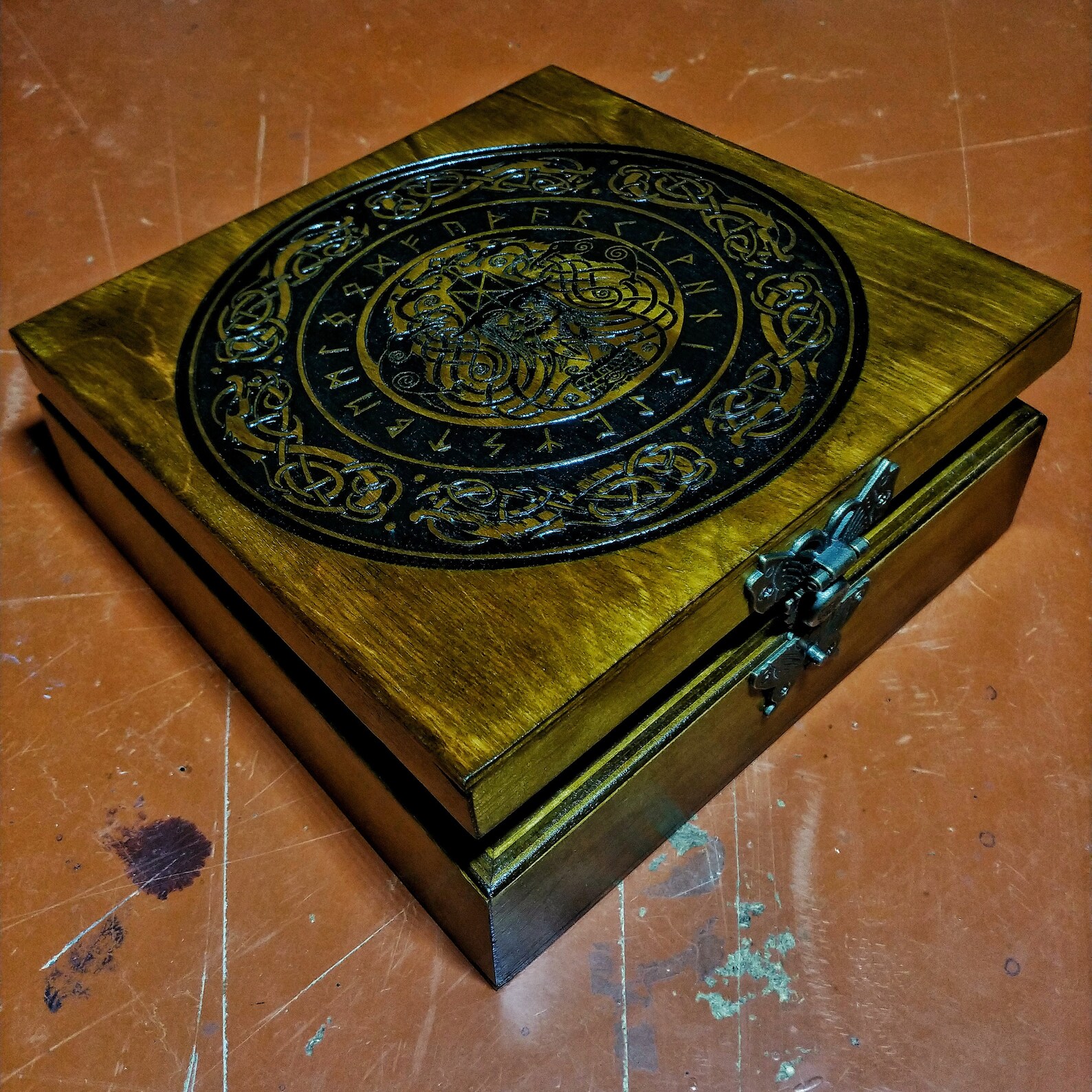 Altar Norse Altar Pagan Gifts Pagan Runes Viking Odin - Etsy