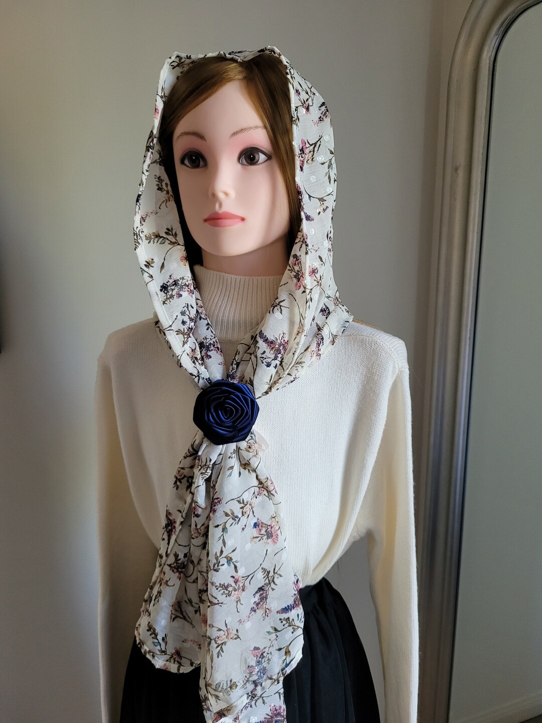 St Hunna Light Floral Chiffon Opaque Chapel Veil Spring Saints ...