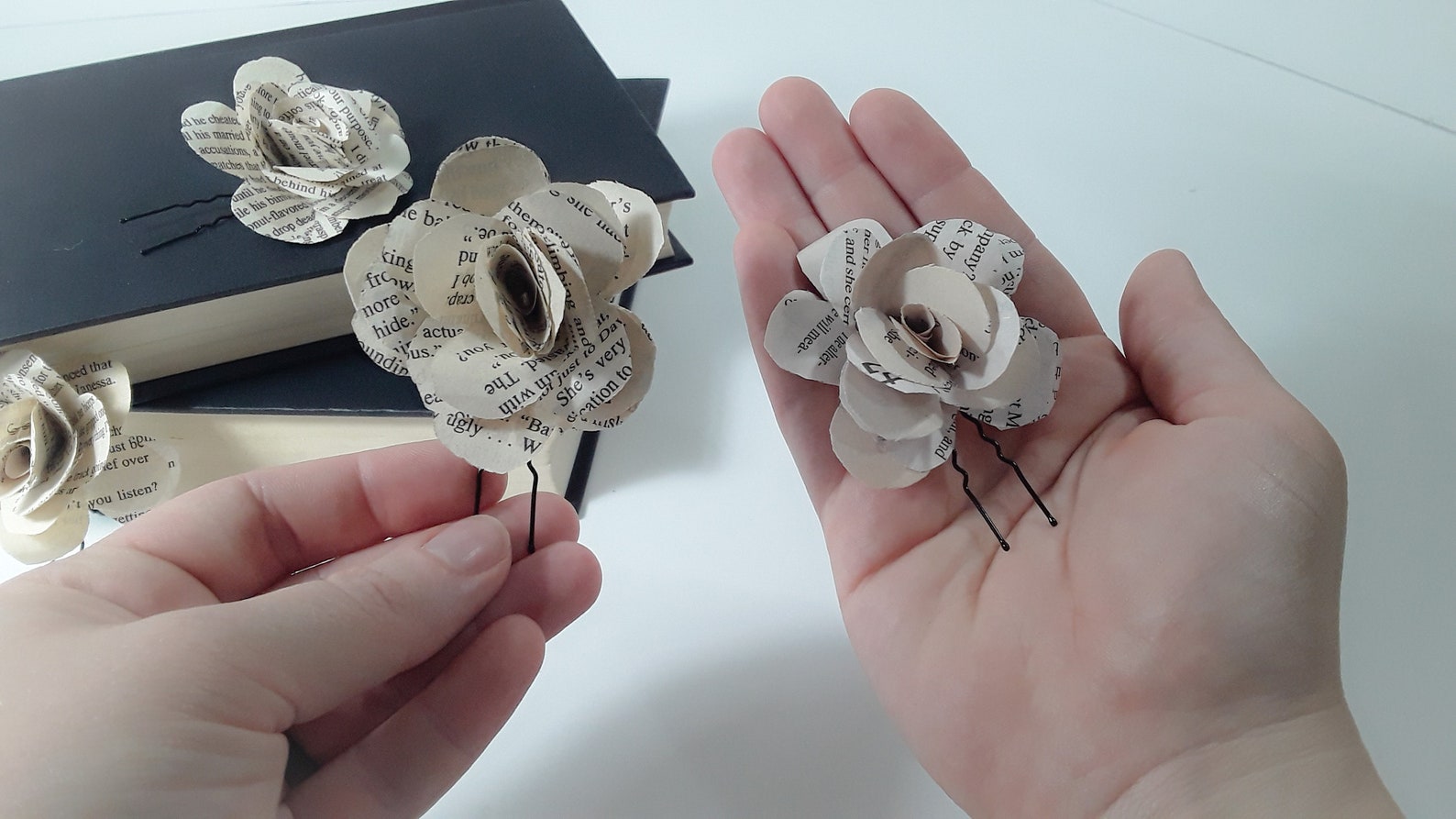 5 Book Page Paper Flower Hair Pins Literary Flowers for Prom - Etsy
