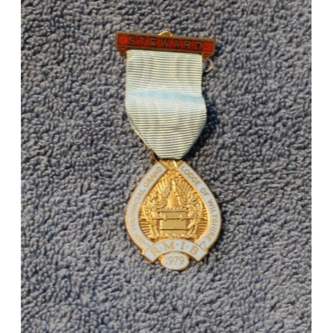 English Freemasonry Regalia Royal Masonic Institute for Boys Steward ...