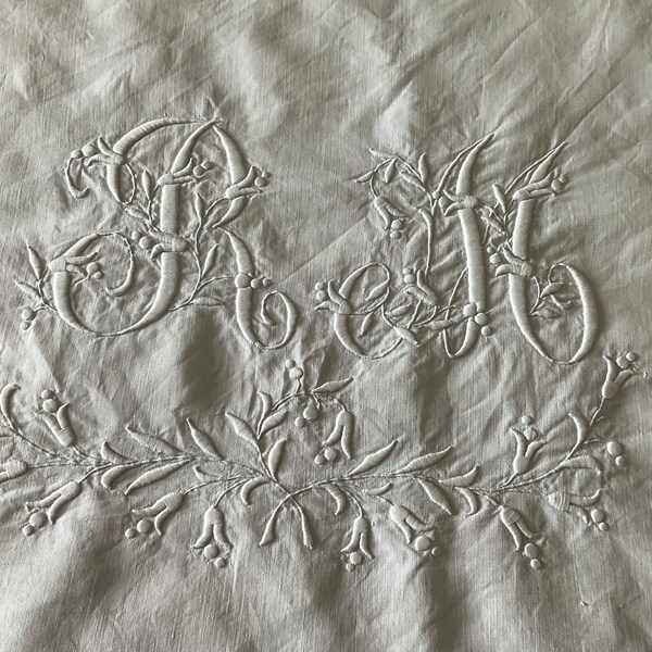 Vintage Bed Linens - Etsy