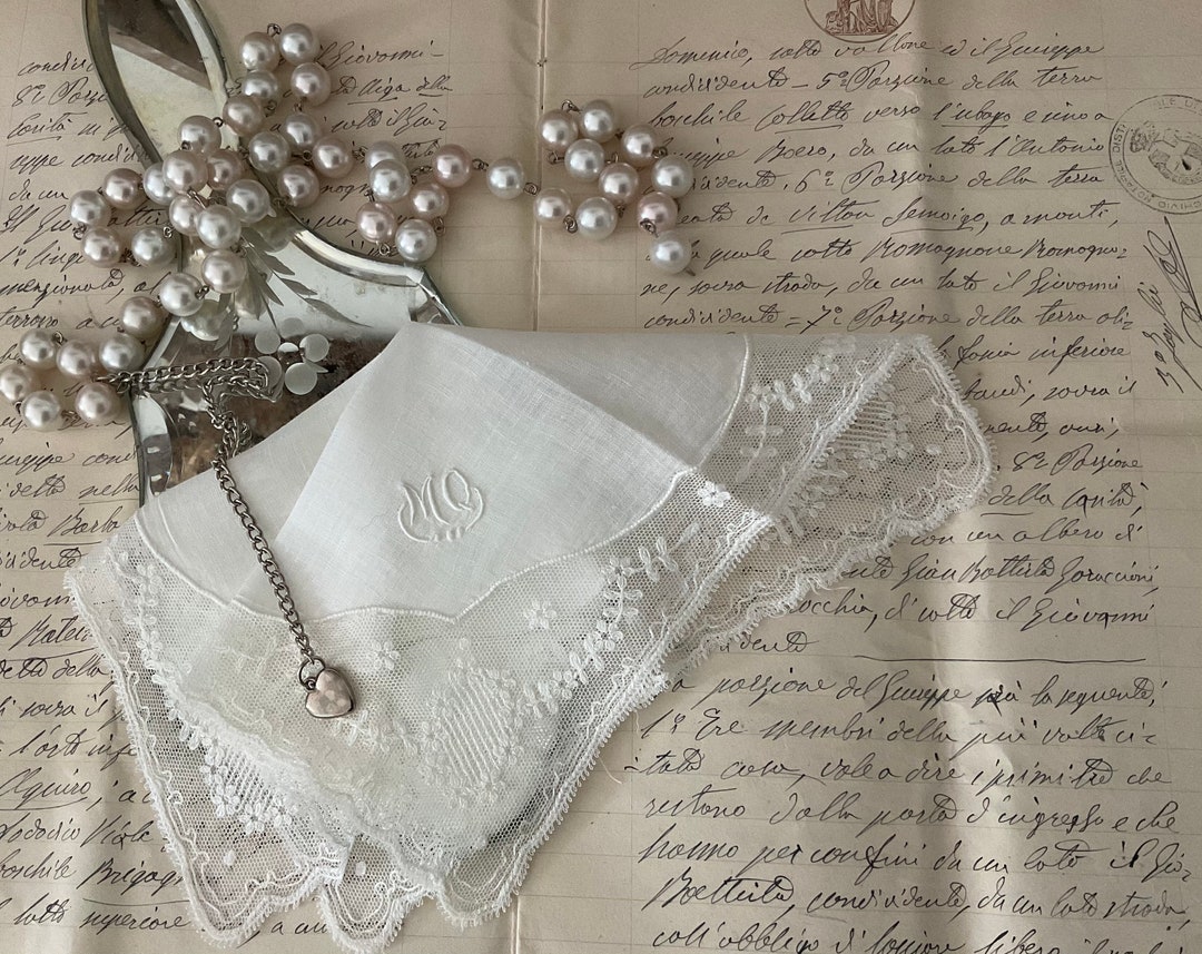 MQ Monogrammed Vintage bridal Hand Kerchief, Hand Embroidered, Needle ...