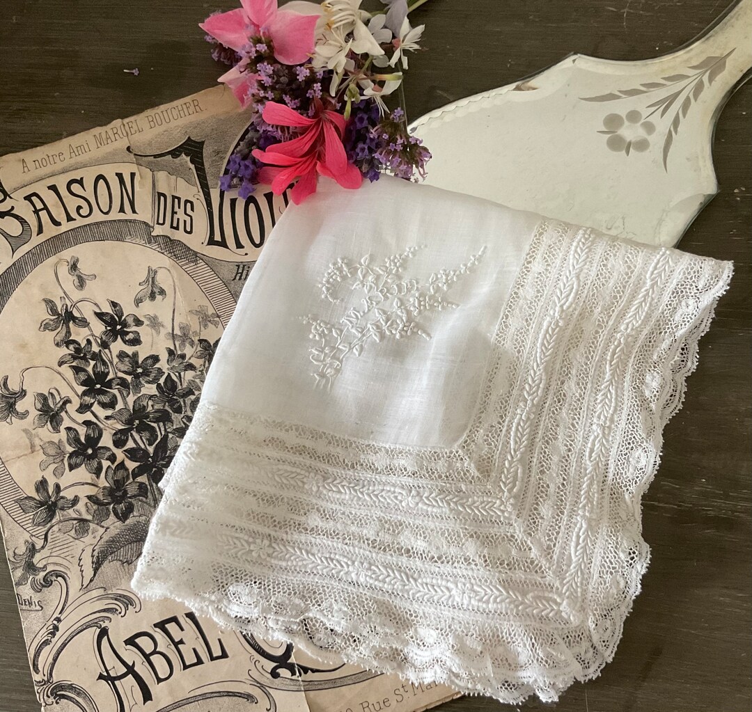 Antique Embroidered 'MARIE' bridal Hand Kerchief With Beautiful Lace ...