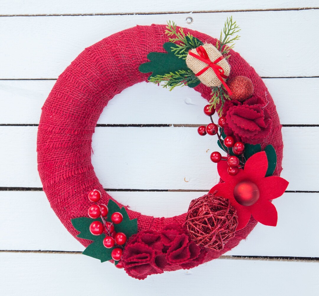 Red Hemp Christmas Wreath, Elegant Red Christmas Decoration, Christmas ...