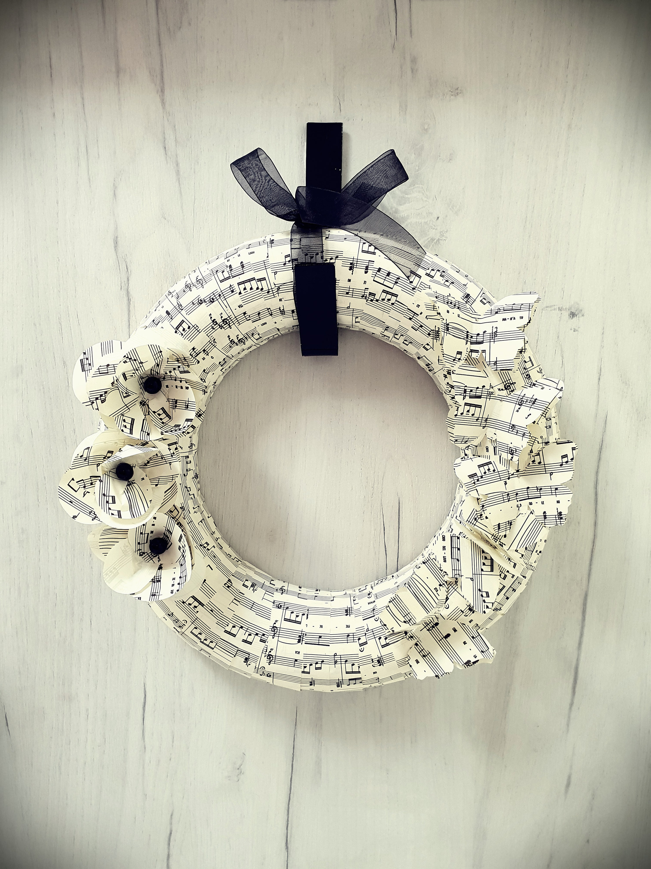Black and White Music Note Decor, Personalized Gift Idea, Floral Decor ...