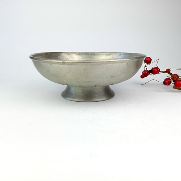 Large Vintage Tin - Etsy