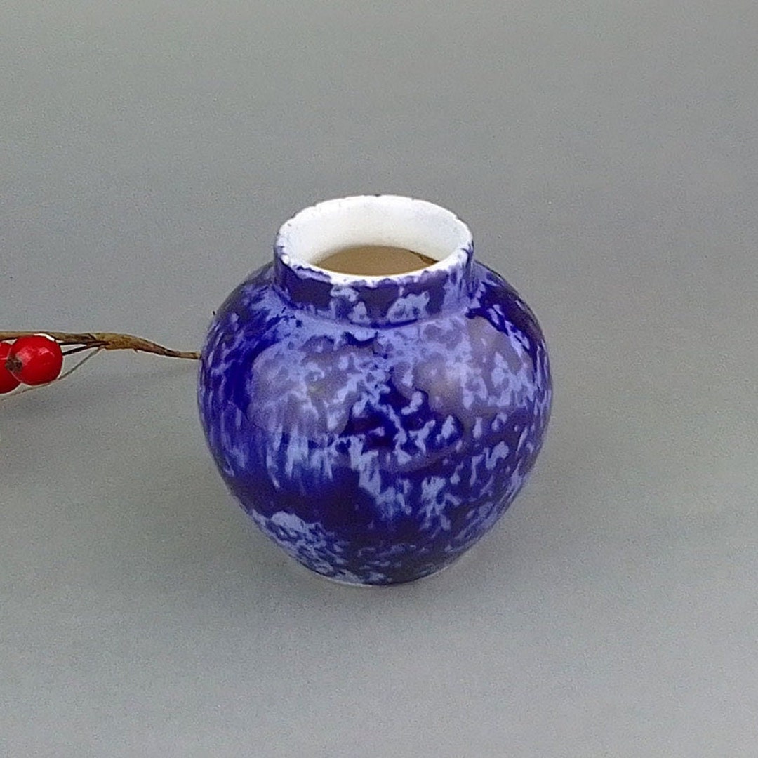 Small Blue Round Porcelain Vase - Etsy