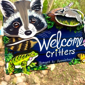 Custom Welcome Critters Sign W/ Moss - Etsy