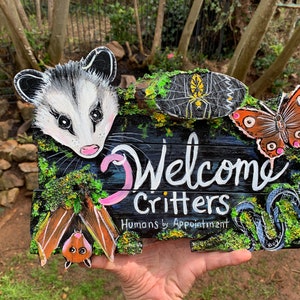 Custom Welcome Critters Sign W/ Moss - Etsy