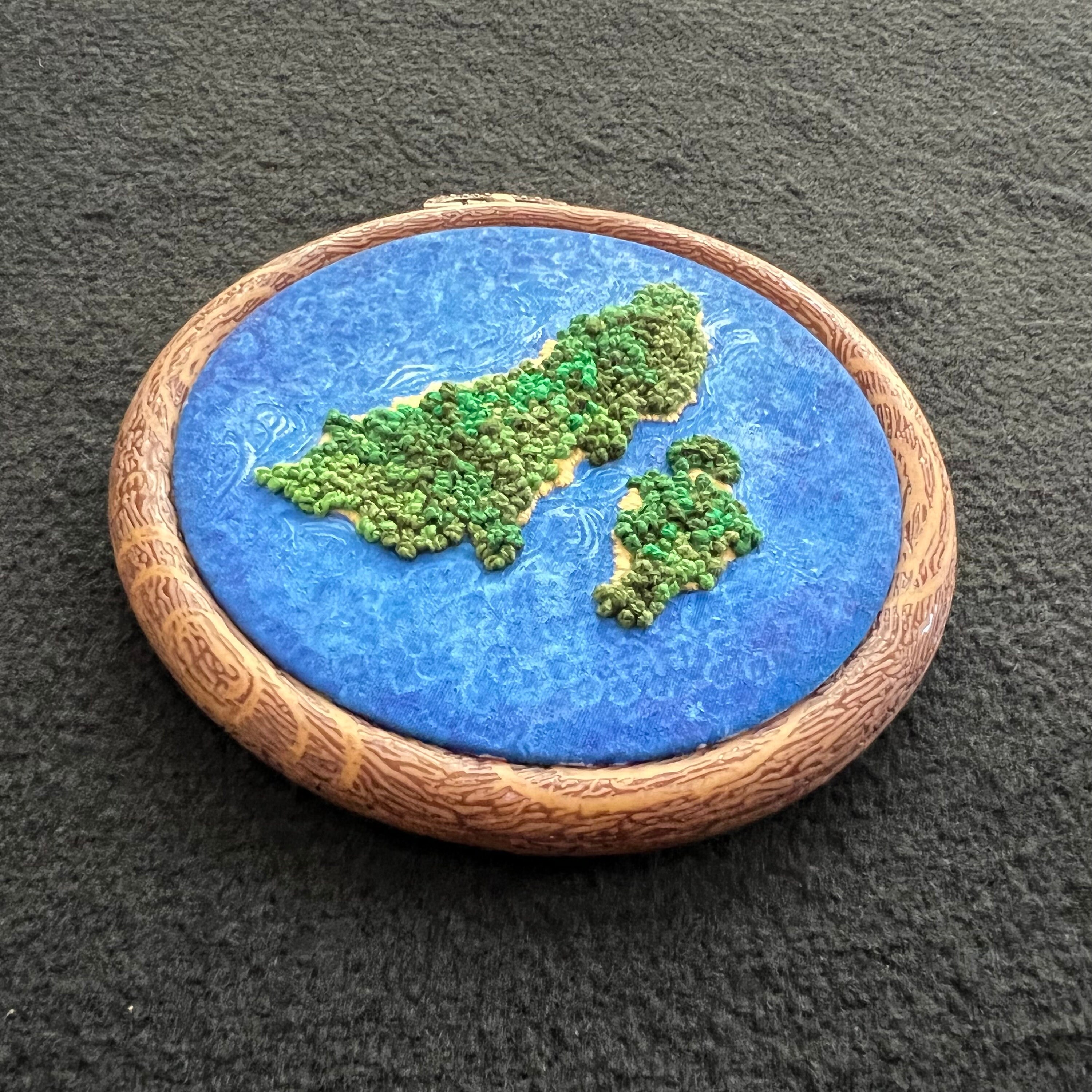 Two Islands Hand Embroidery Design by Beceff® 4 10cm | Etsy