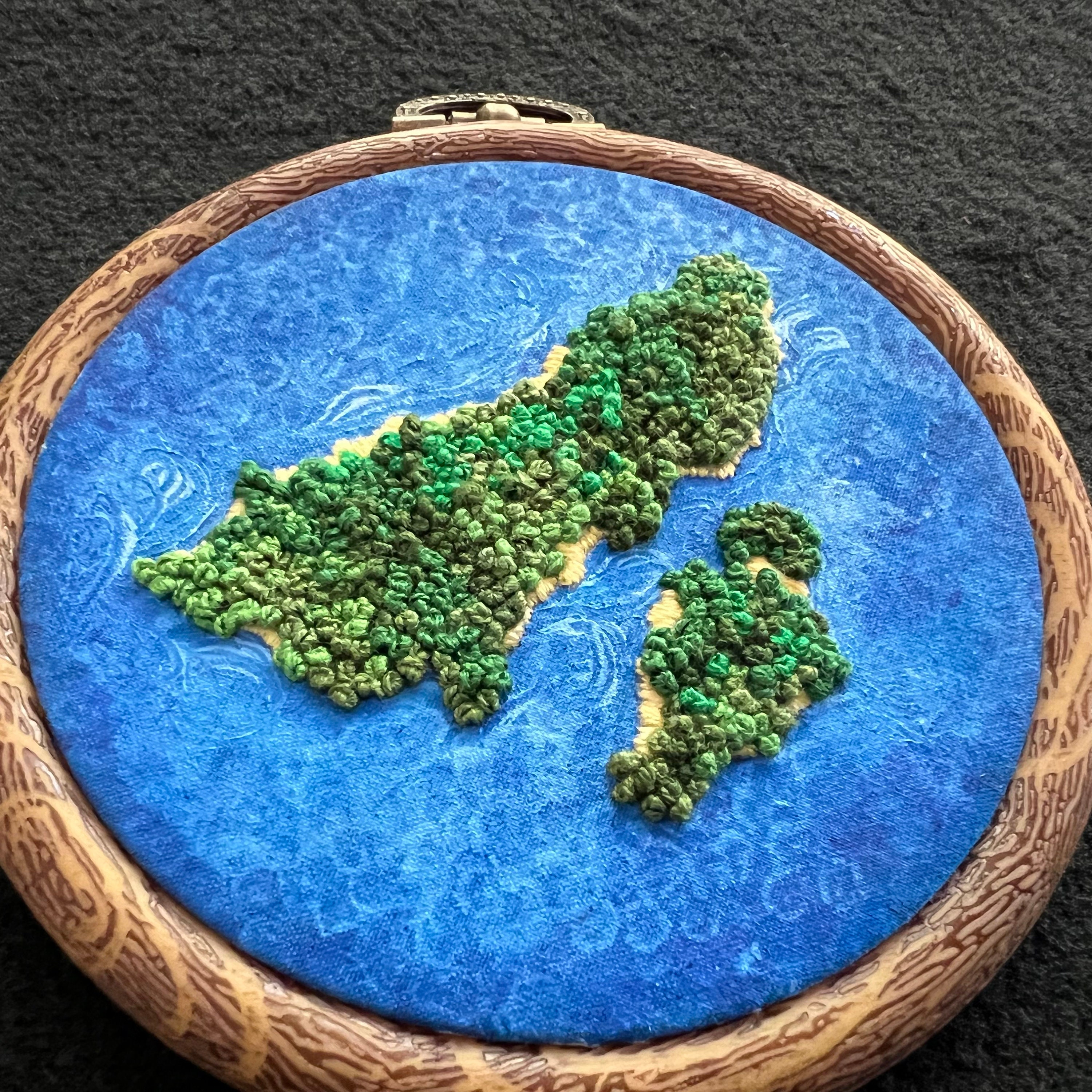 Two Islands Hand Embroidery Design by Beceff® 4 10cm - Etsy