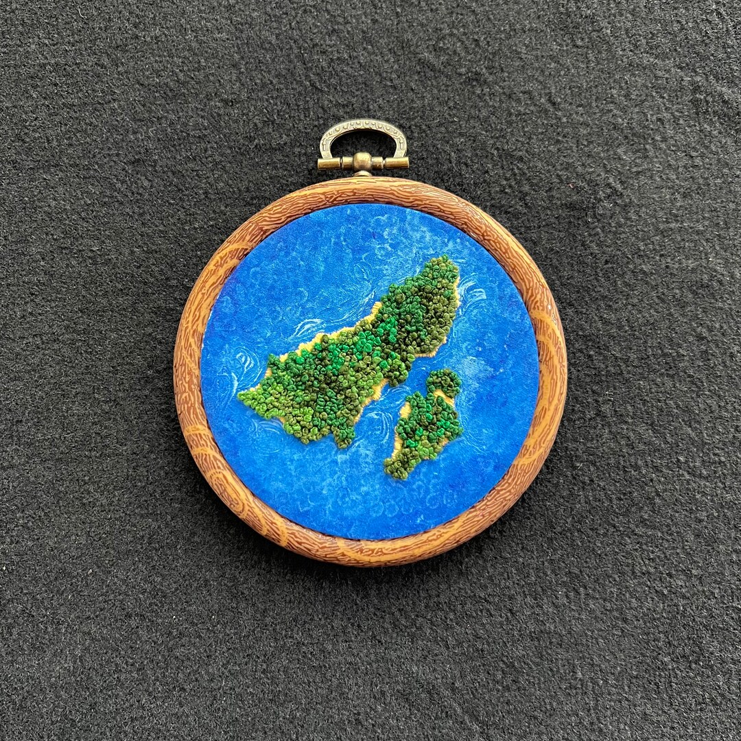 Two Islands Hand Embroidery Design by Beceff® • 4" (10cm) Hoop Wall ...