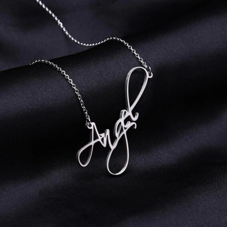 Cursive Name Necklace By Beceff® Name In Handwriting Cursive Etsy