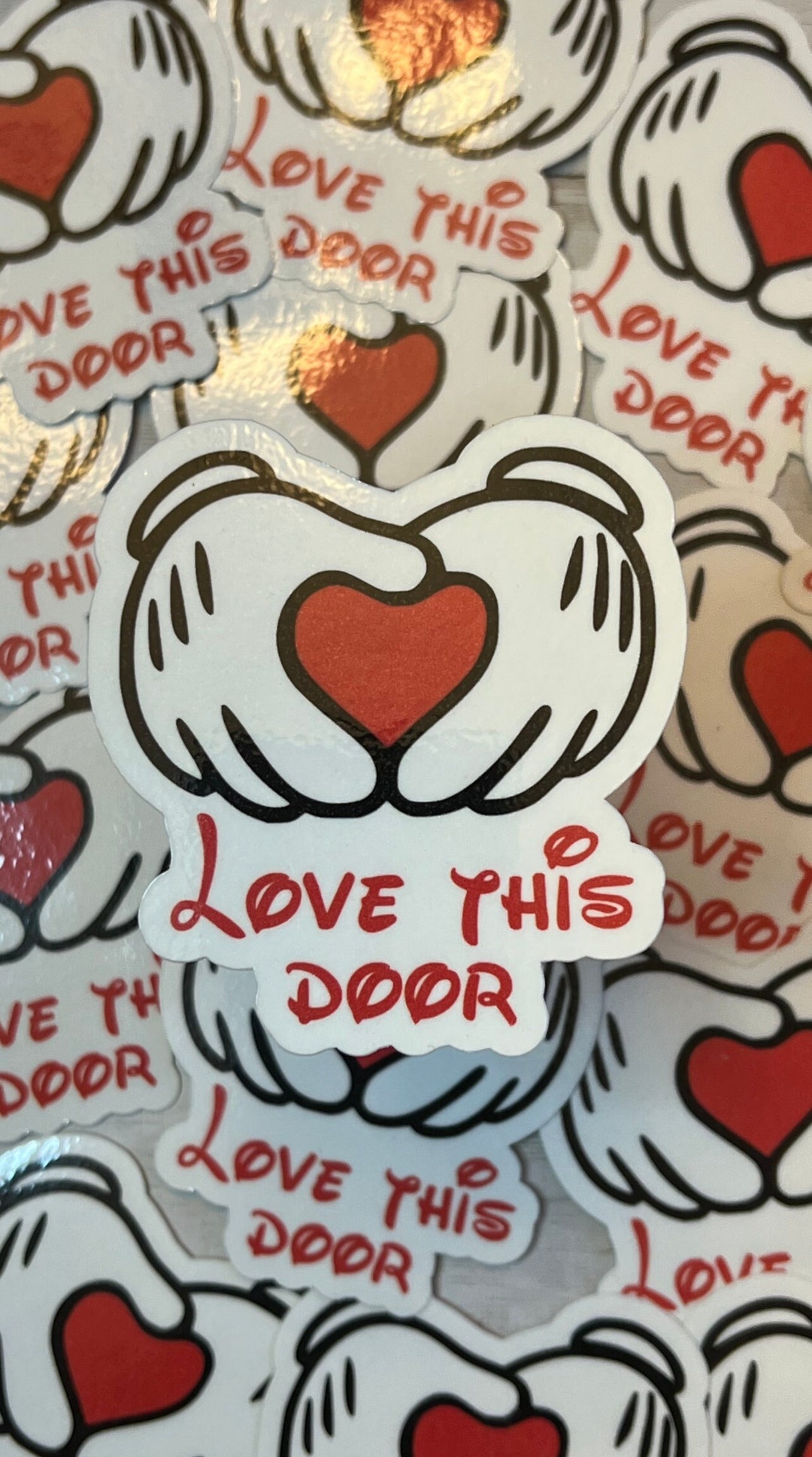 Cruise Love This Door Magnet, Mouse Inspired Hands With Heart, Fish ...
