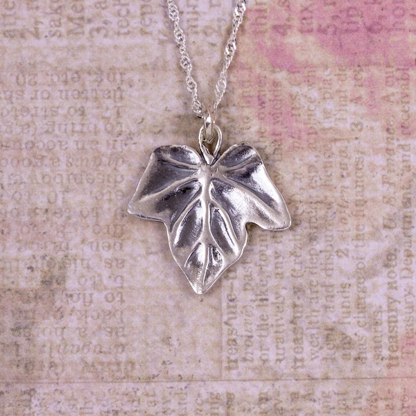 Ivy Leaf Necklace - Etsy