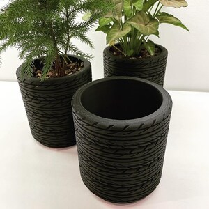 Original Tire Pot // A Stack of Tires Flower Planter That Looks Like a ...