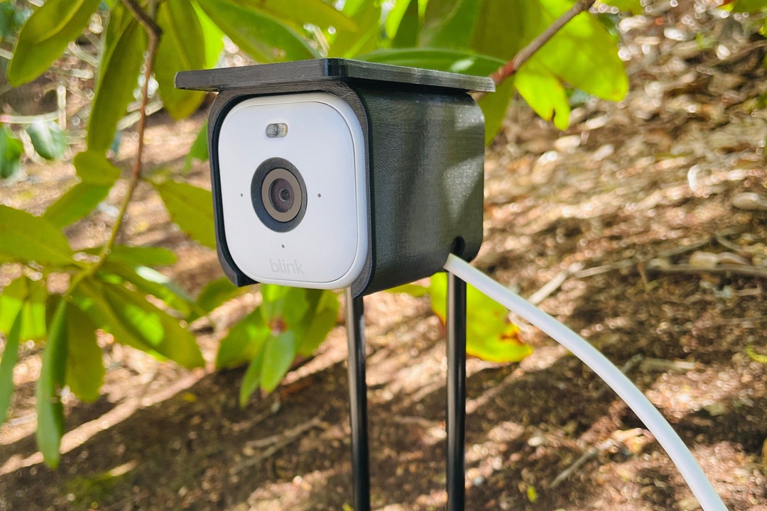 BLINK Mini 2 Cam Mount for Ground Staking // an Outdoor Mount With ...