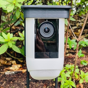 RING Spotlight PLUS & PRO Cam Ground // A Garden or Flower Pot Mounted ...