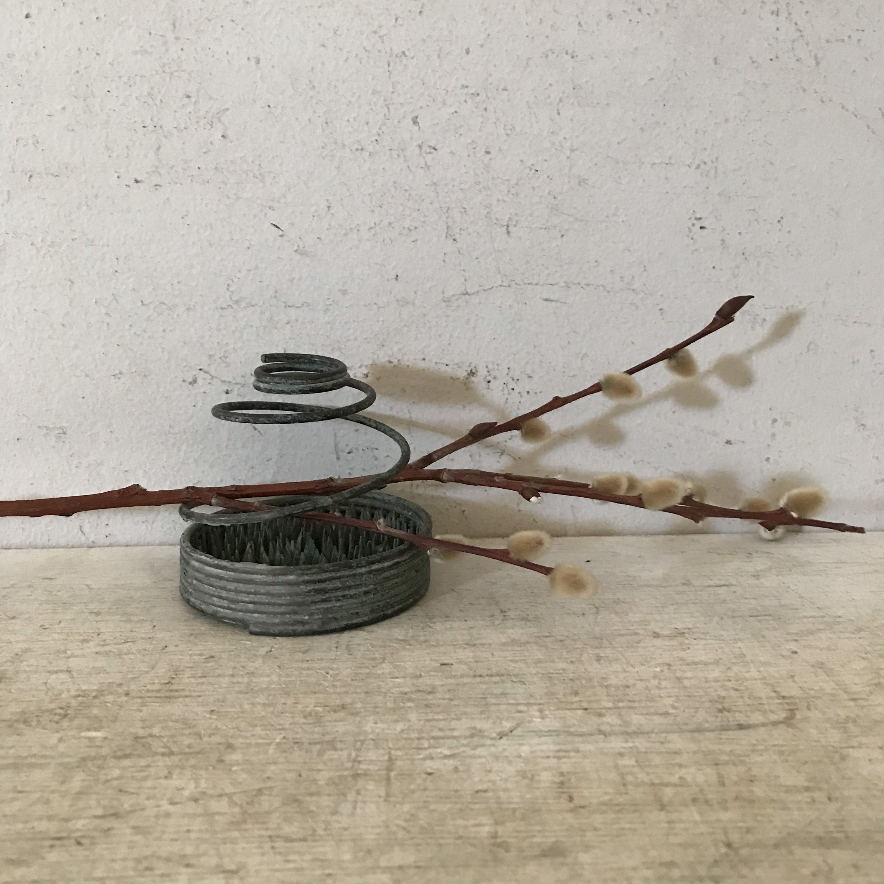 Antique Flower Frog Industrial Garden Tool Wire Flower Frog Flower ...