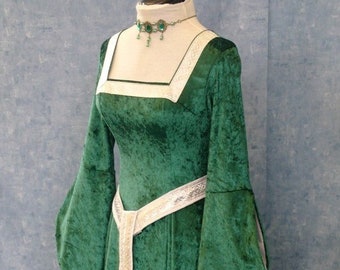 Green Medieval Dress - Etsy