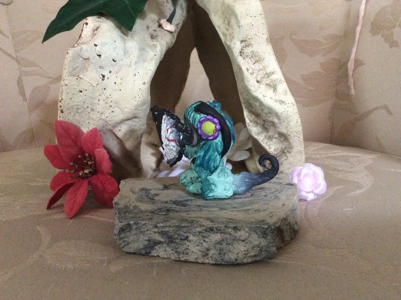 Weirdcore/dreamcore Lps Dog Custom Painted Figure With Eye - Etsy