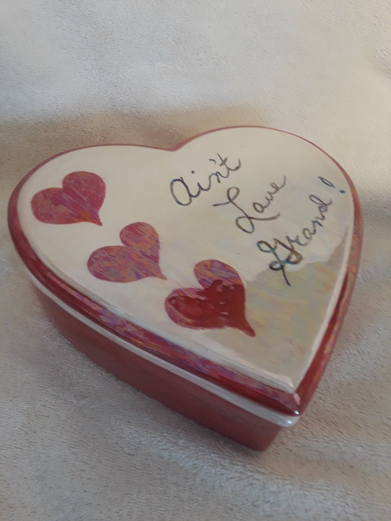 Heart-shaped Ceramic Storage Box Inscribed With "ain't Love Grand," 3 ...