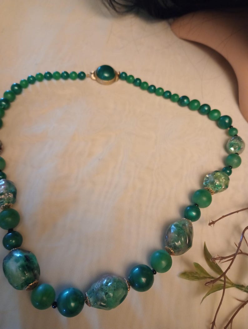 Vintage Natural Green Color Colorful Beaded Necklace 20 Inches - Etsy