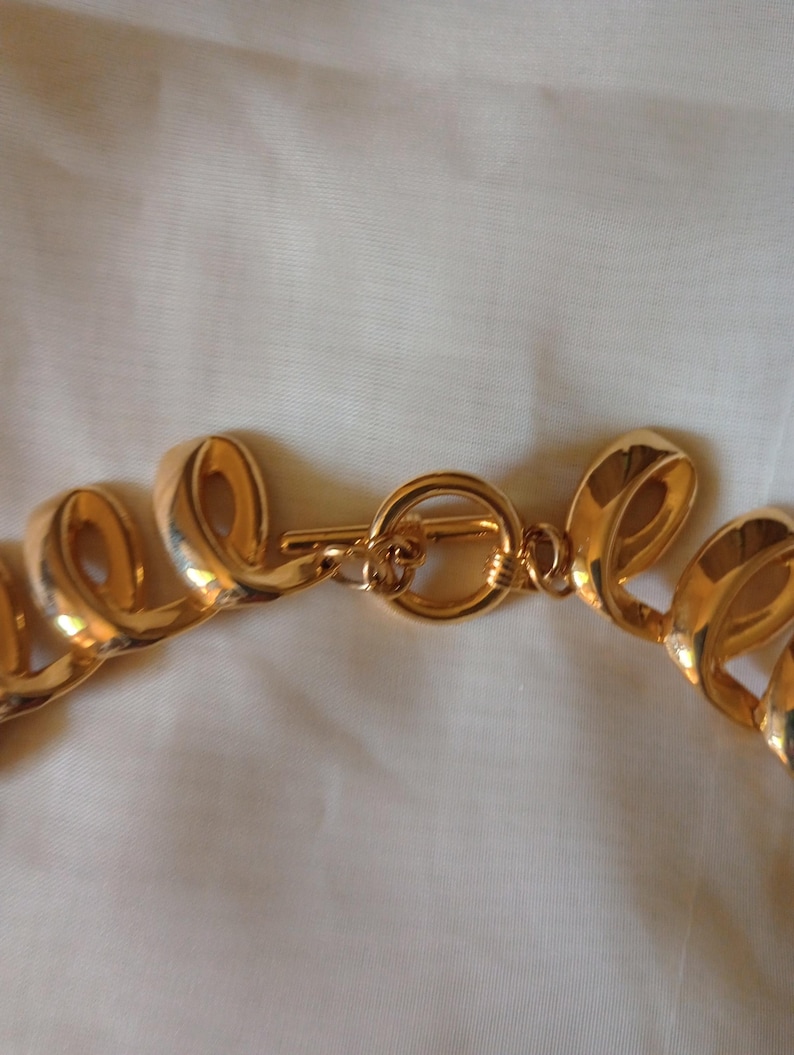 Vintage Chucky Gold Tone Chain Loop Necklace 15 Inches - Etsy