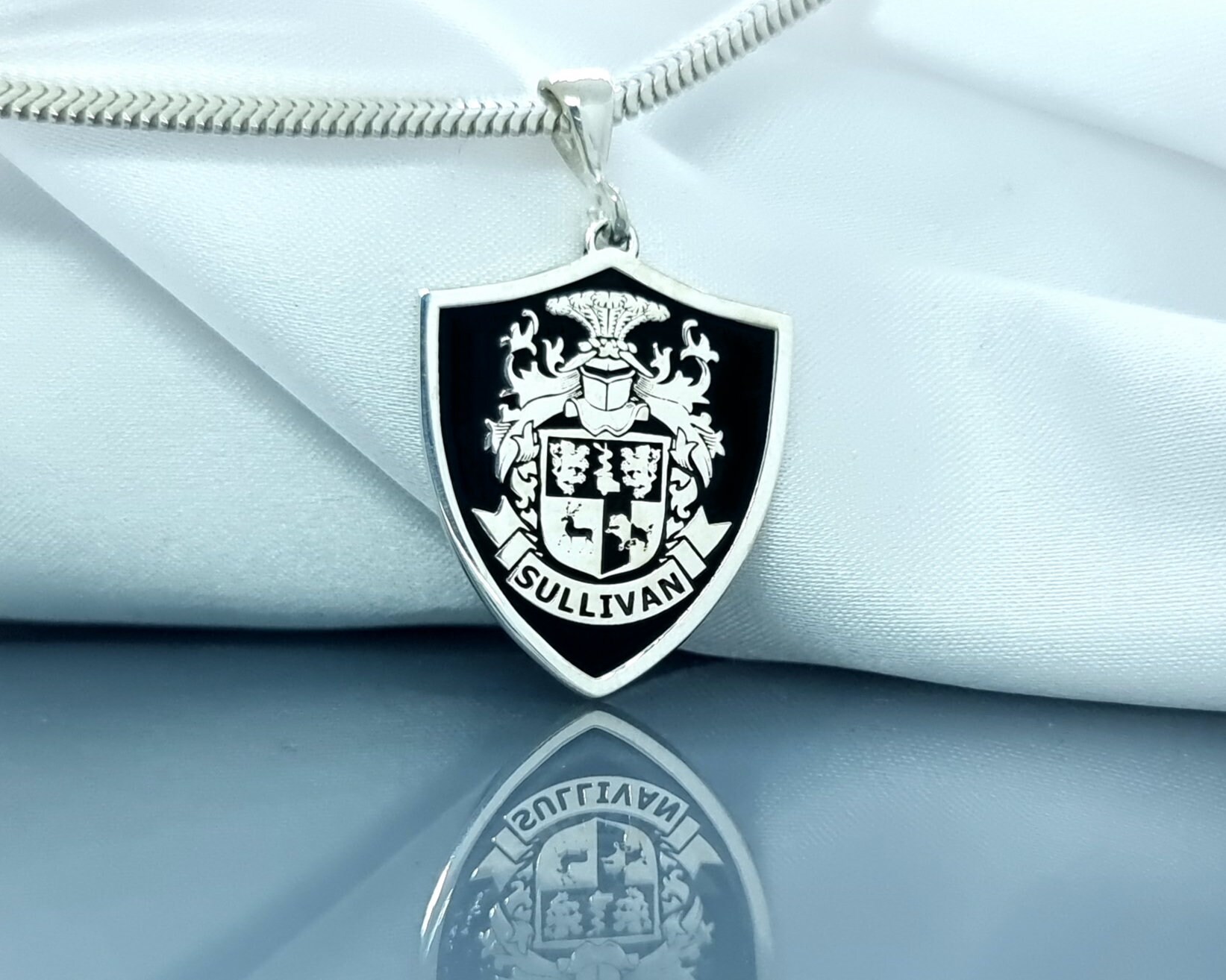 Customizable Necklace Family Crest Necklace College Class - Etsy