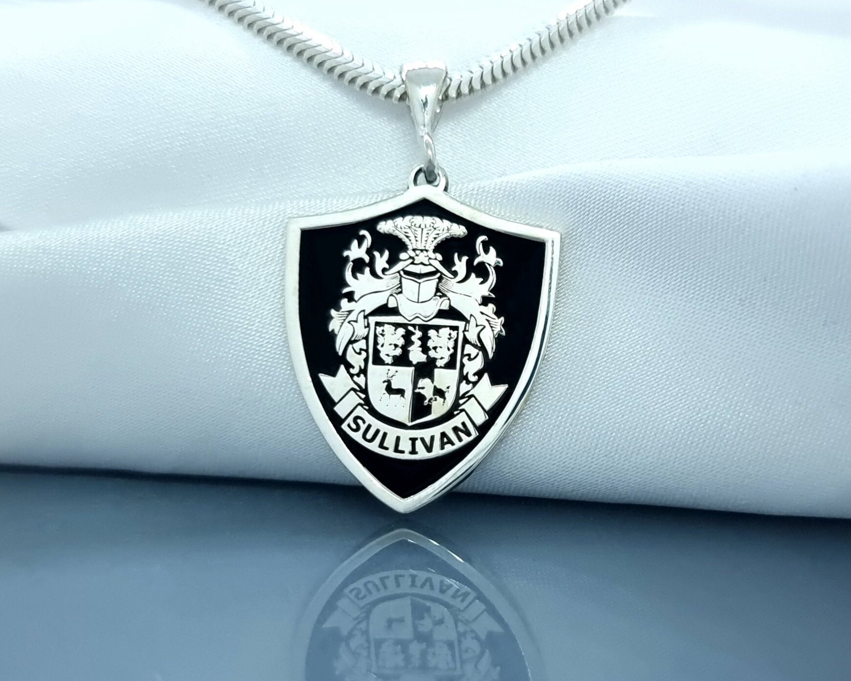 Customizable Necklace Family Crest Necklace College Class - Etsy