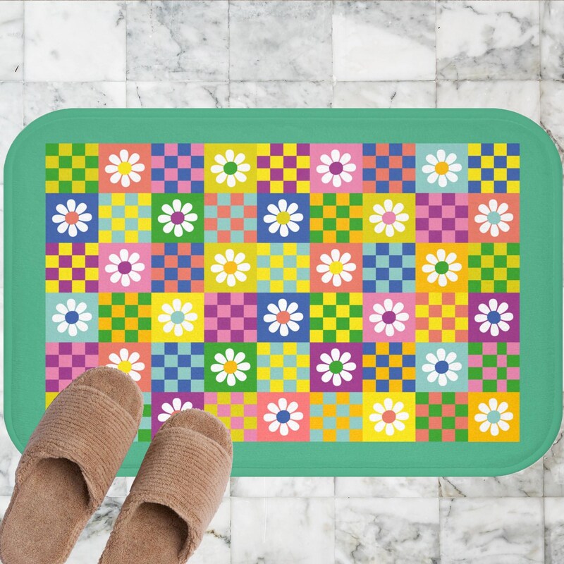 Daisy Bath Mat - Etsy