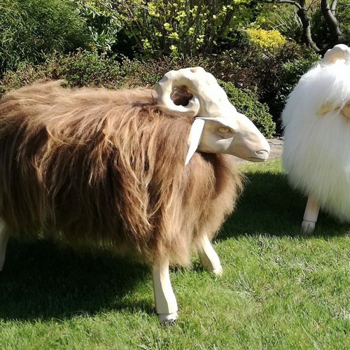 SHEEP STOOL Wood Stool Wit Genuine Icelad Sheepskin Sheep - Etsy