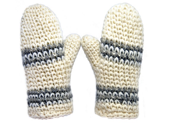 Cheap winter gloves store