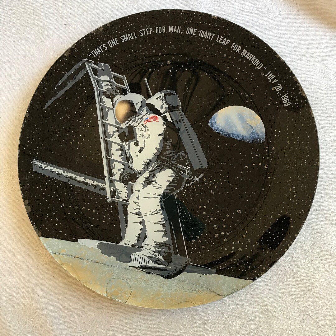 Vintage Apollo 11 Moon Landing Plate by Count Agazzi, 1970's - Etsy