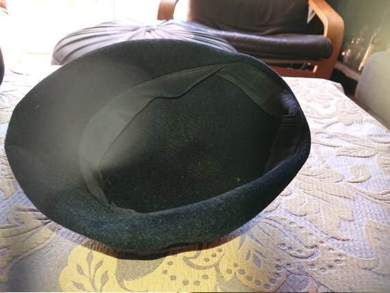 Bibi Hat Bells Women Felt 1940 France / Collection / … - Gem