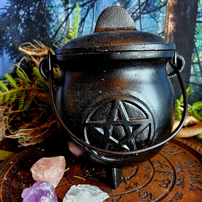 Large Cast Iron Cauldron - Etsy UK