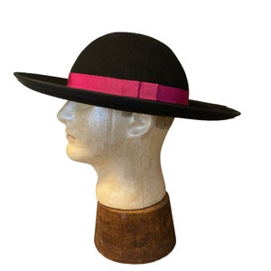 BLACK Rabbit Felt Capello Romano / Saturno - Etsy