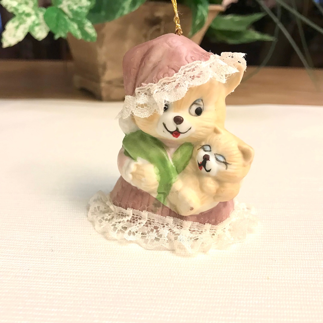 Christmas Porcelain Cat Bell, Jasco Caring Critters Chimers, Dangle-leg ...