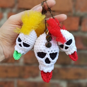Crochet Pattern Punk Rock Skull Keychain Halloween Toy Skull Pattern ...