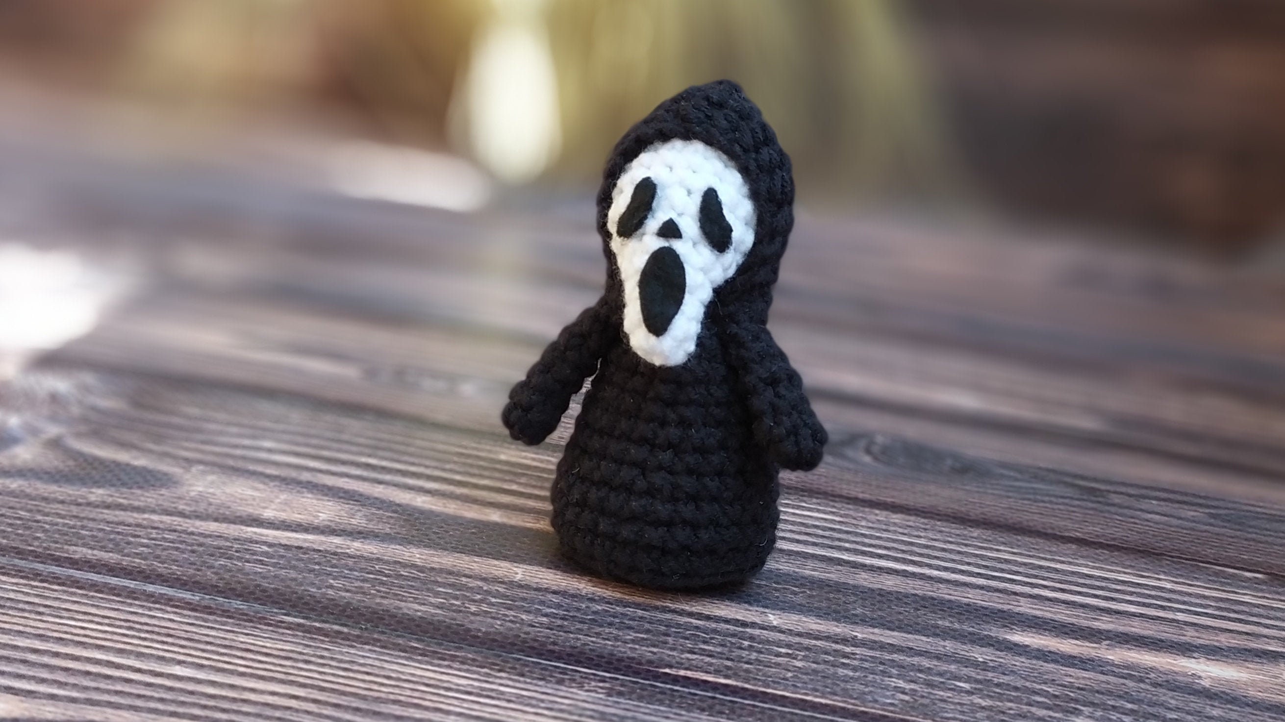 Crochet pattern Halloween toy Ghost face pattern Scream | Etsy
